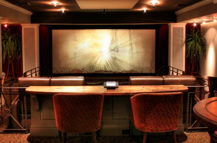 Custom Home Theaters - HomeTheaterHifi.com
