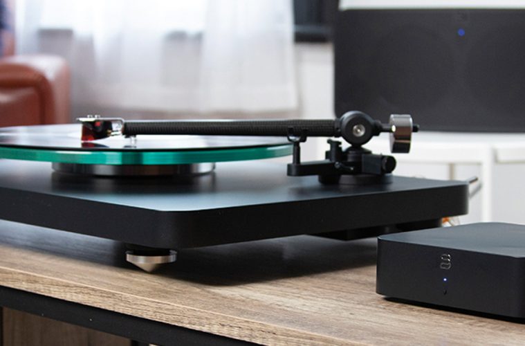 Bluesound Pulse 2 All-In-One Streaming Music System - HomeTheaterHifi.com