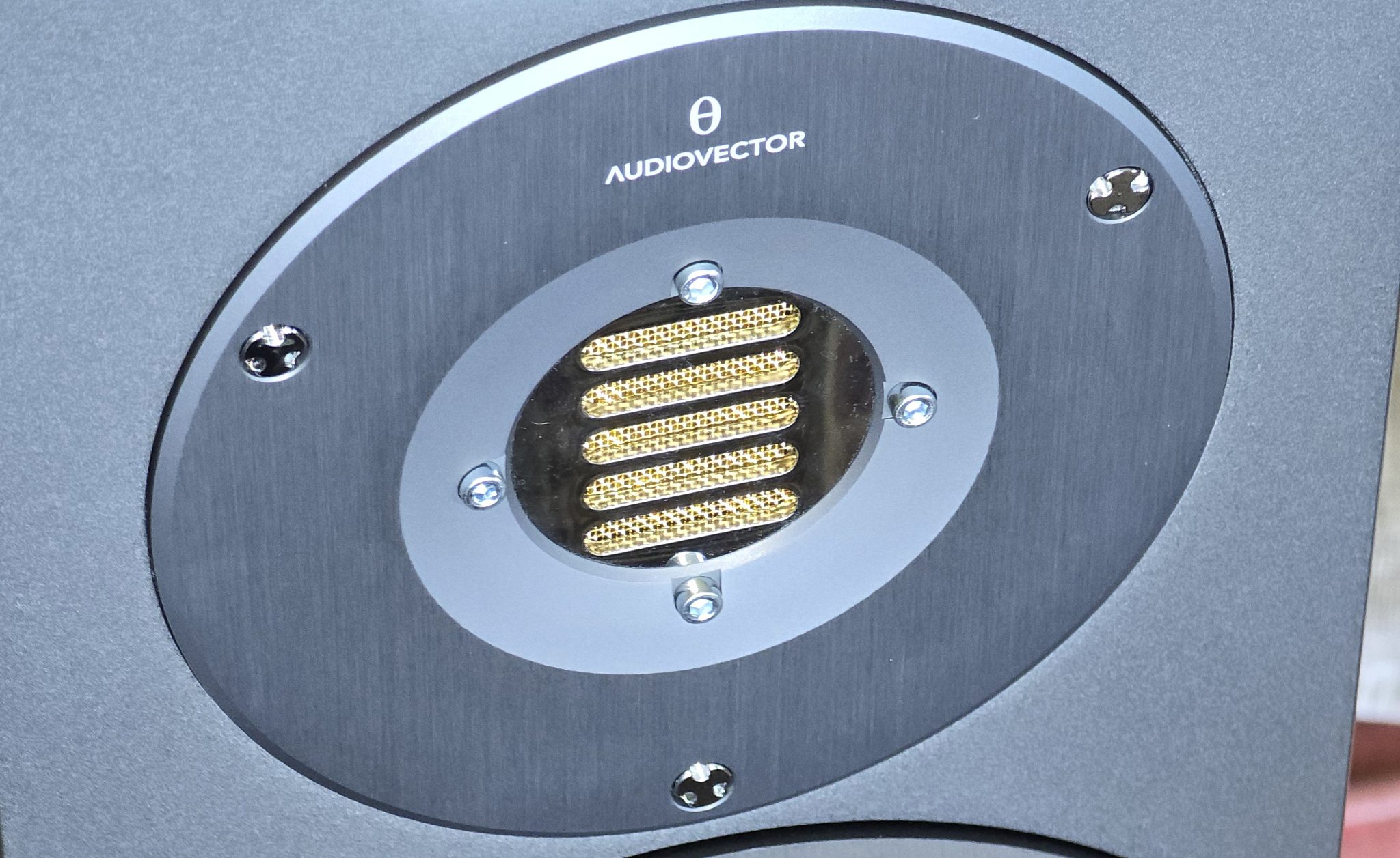 Audiovector R1 Arreté Stand-mounted Speakers Review - HomeTheaterHifi.com